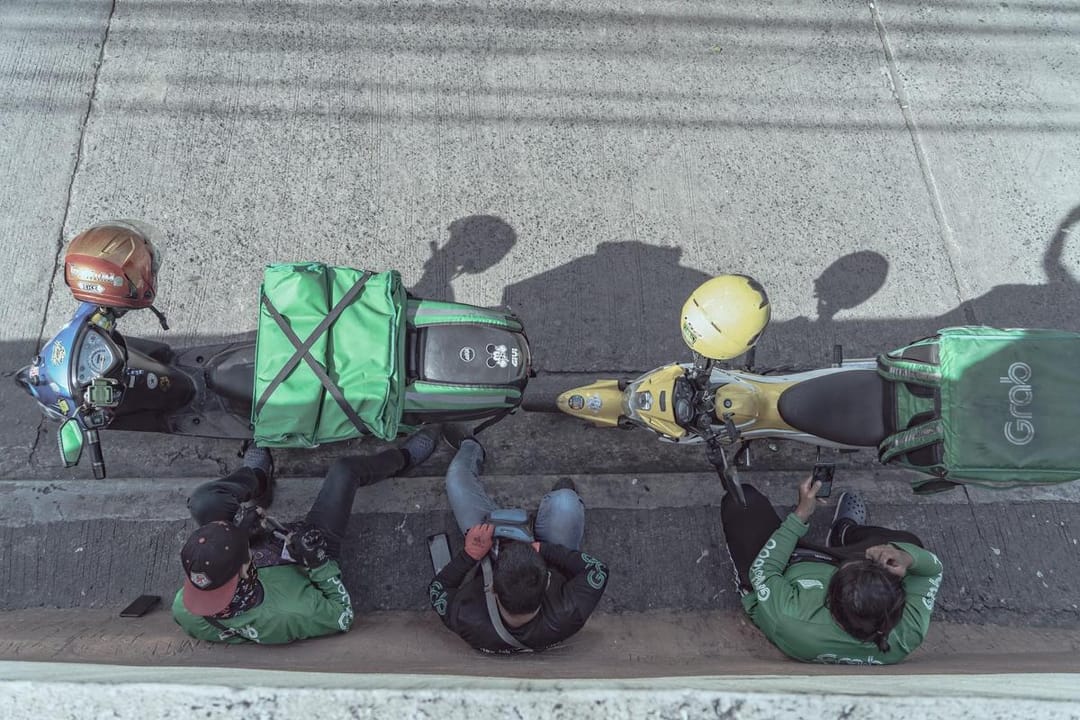 6 Aplikasi Ojek Online Terpopuler, Gabung Jadi Mitra! | FORTUNE Indonesia