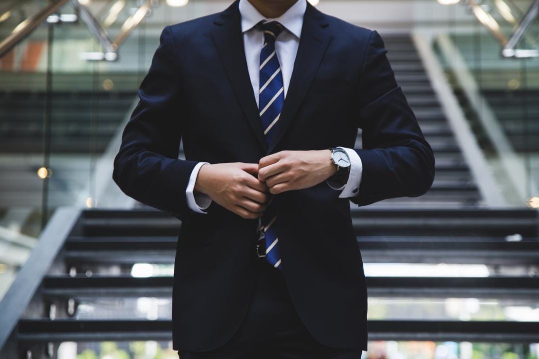 Apa itu Instansi? Perbedaan Instansi Pemerintah dan Swasta | FORTUNE ...
