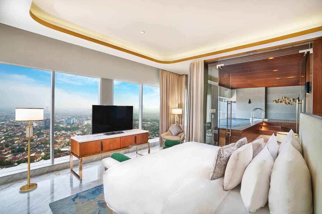 Penjelasan OTA dan Perbedaannya dengan VHO | FORTUNE Indonesia