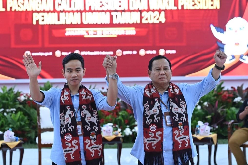 Pasangan Prabowo-Gibran Resmi Mendaftarkan Diri Ke KPU | FORTUNE Indonesia