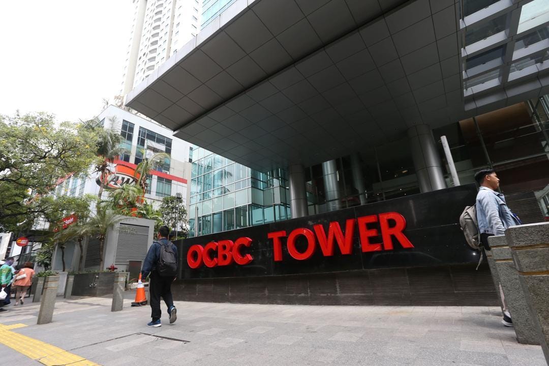 Merger Direstui OJK, Bank Commonwealth Resmi Bergabung OCBC | FORTUNE ...