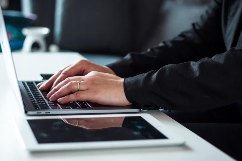 Tidak Bisa Login OLX? Ini Penyebab dan Solusinya | FORTUNE Indonesia