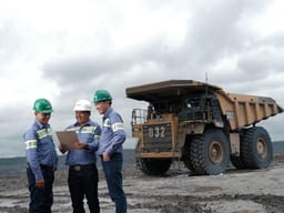 BUMA Raup Perpanjangan Kontrak Rp107,8 T Dari Bayan | FORTUNE Indonesia