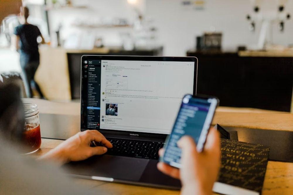 6 Cara Lapor Judi Online, Praktis dan Cepat! | FORTUNE Indonesia