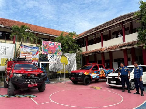 OJK ‘Semprit’ Indosaku: Buntut Prank Damkar dan Carut-Marut Penagihan ...