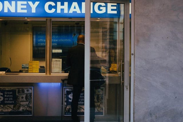 6 Money Changer di Jogja Terbaik dan Tepercaya | FORTUNE Indonesia