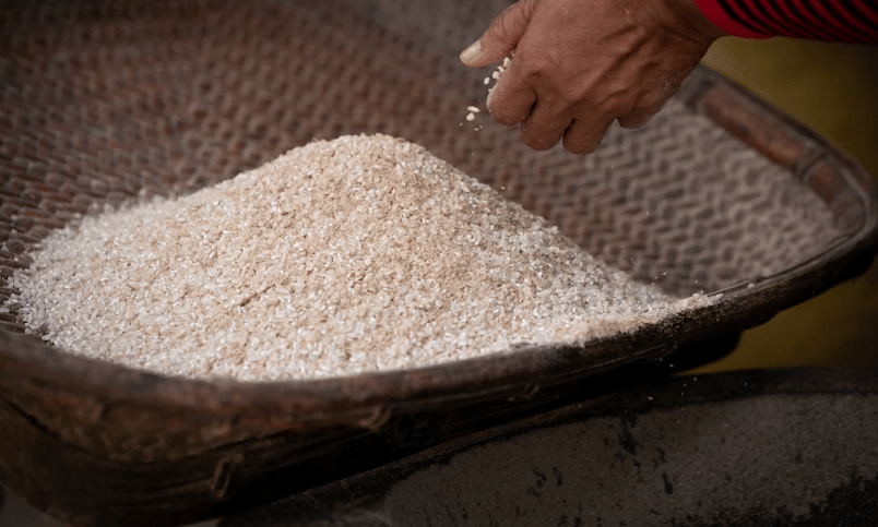 Daftar Merek Beras Diduga Oplosan dan Ciri-Cirinya, Waspada! | FORTUNE ...