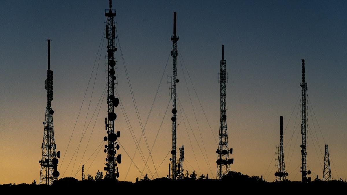 Lelang Frekuensi 700MHz dan 2,6 GHz Resmi Dibuka, Ini Ketentuannya ...