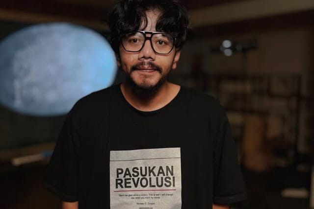 Biodata Ferry Irwandi: Umur, Pendidikan, Perjalanan Karier | FORTUNE Indonesia