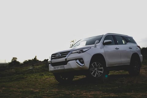 10 Merek Mobil Terlaris Sepanjang 2025 di Indonesia, Apa Saja ...