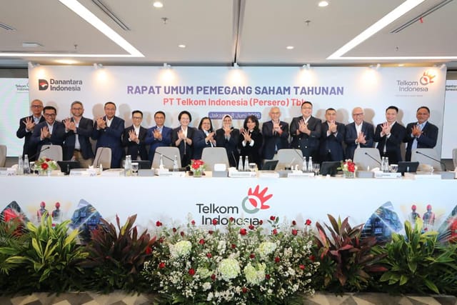 Jajaran Direksi dan Komisaris Telkom Terbaru usai RUPST 2025 | FORTUNE ...